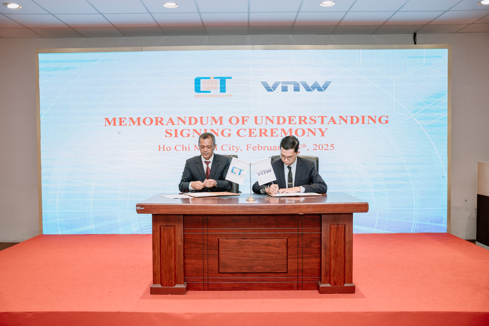 CT SEMICONDUCTOR AND VIETNAMWAFER PARTNER TO ENHANCE SEMICONDUCTOR ...