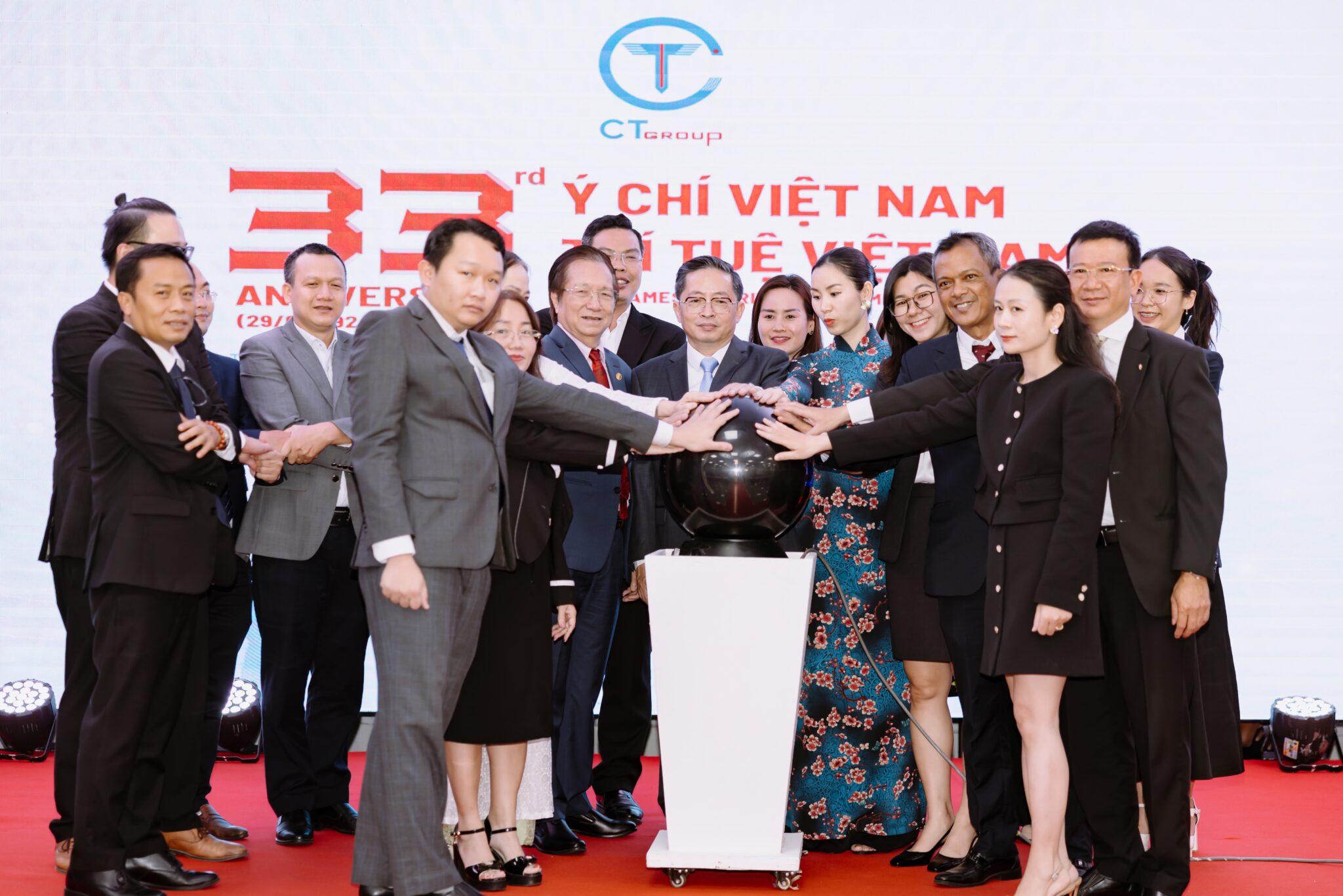 LỄ KỶ NIỆM 33 NĂM THÀNH LẬP TẬP ĐOÀN (29/6/1992 - 29/6/2025) - CT GROUP ...
