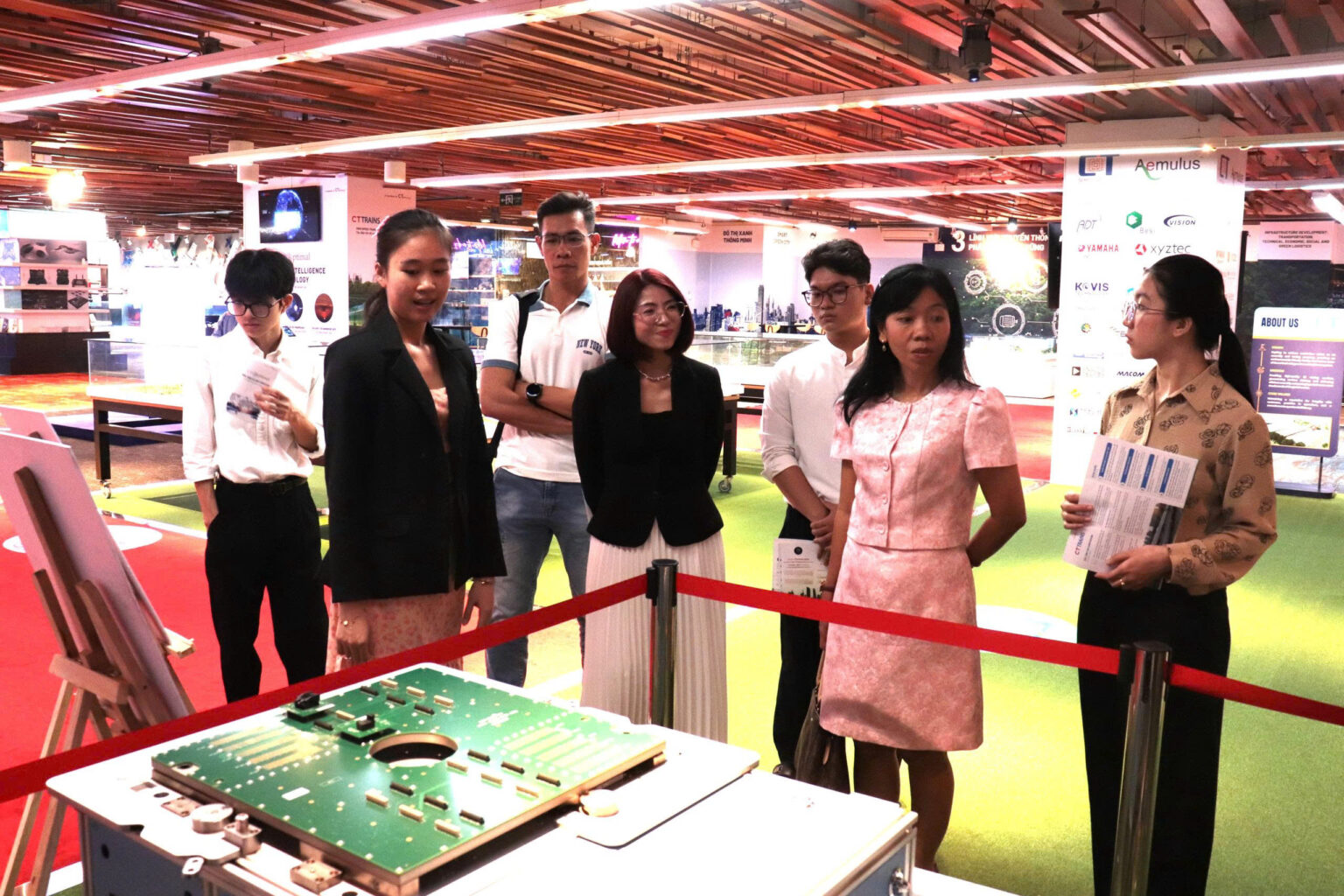 CT GROUP JOINS HANDS WITH HO CHI MINH CITY UNIVERSITY OF TRANSPORT TO ...